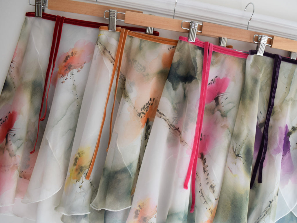 B.S.B.L Wrap Skirt 'Poppy Paradox Red' バレエ巻きスカート 40cm, 48cm, 53cm – 輸入 ...